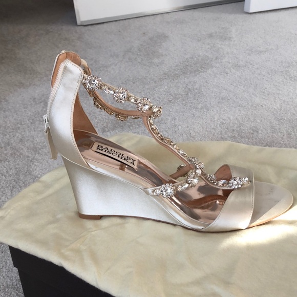 Badgley Mischka | Shoes | Shoes | Poshmark